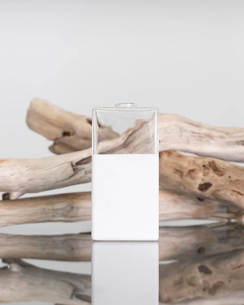 WHITEHAVEN VASE – Nica's Clothing & Accessories